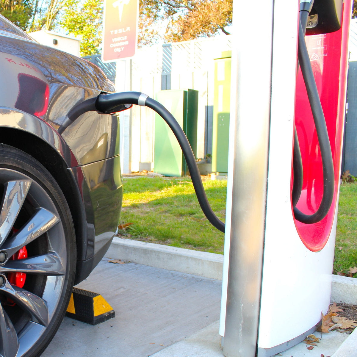 Japanese Tesla Model S EU/NZ Charger Conversion - US Tesla Plug to Typ ...
